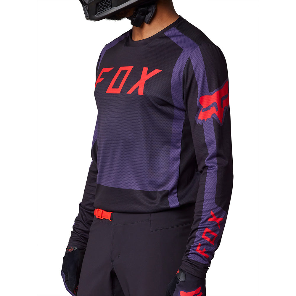 Fox Defend Race Long Sleeve Jersey - S - Sangria | MTB Direct